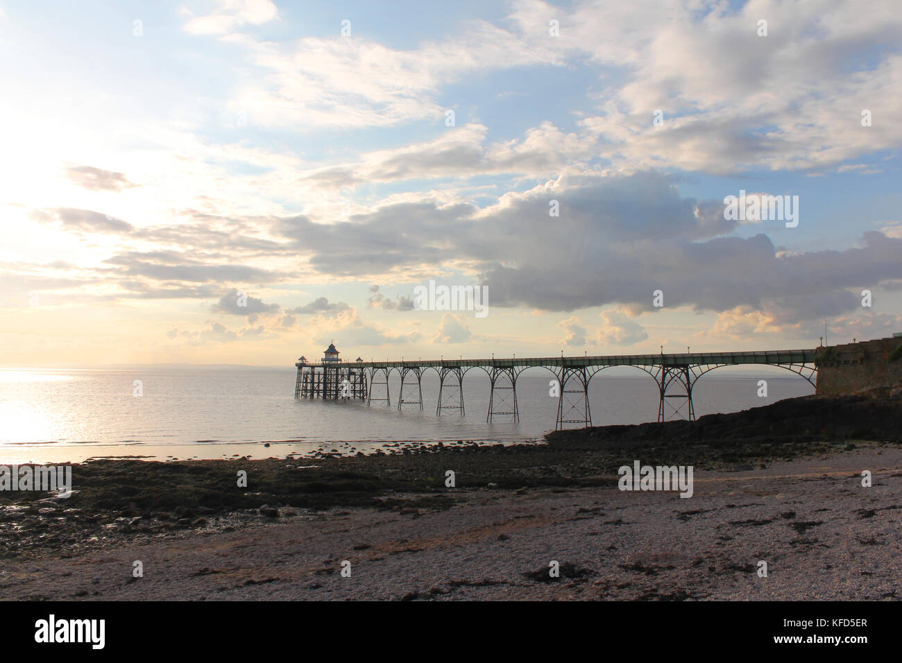 Clevedon somerset swimming hi-res stock photography and images - Alamy