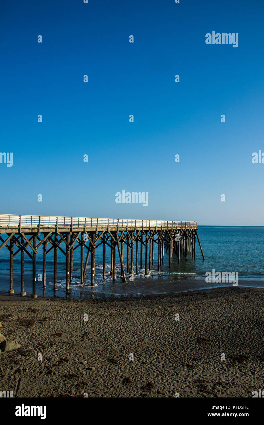 Long pier at the memorial state beach below castle hi-res stock ...