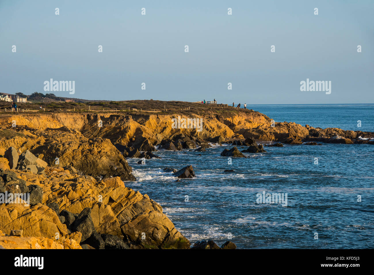 Late afternoon light at the cliffs of Cambria, Hearst castle, Big Sur ...