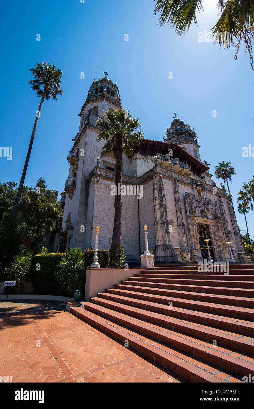 Luxurious Hearst castle, Big Sur, California, USA Stock Photo - Alamy