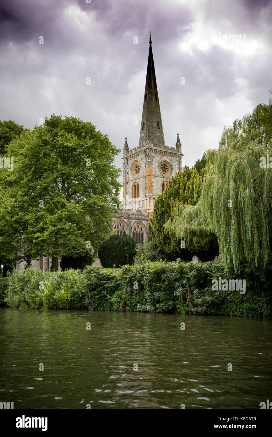 Tring Canal High Resolution Stock Photography and Images - Alamy