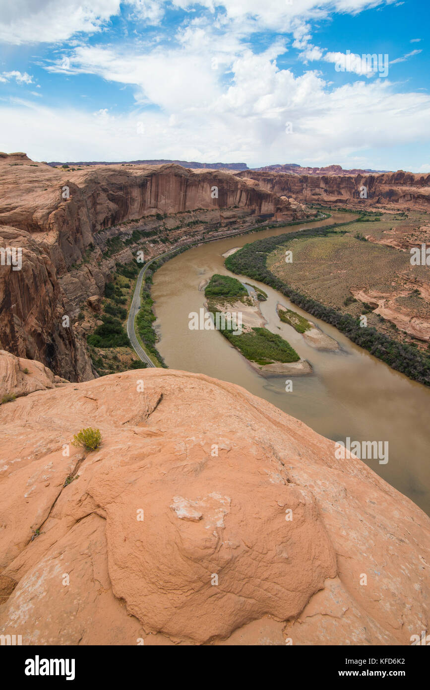 Overlook over the Colorado river from the slickrock trail. Moab, Utah ...