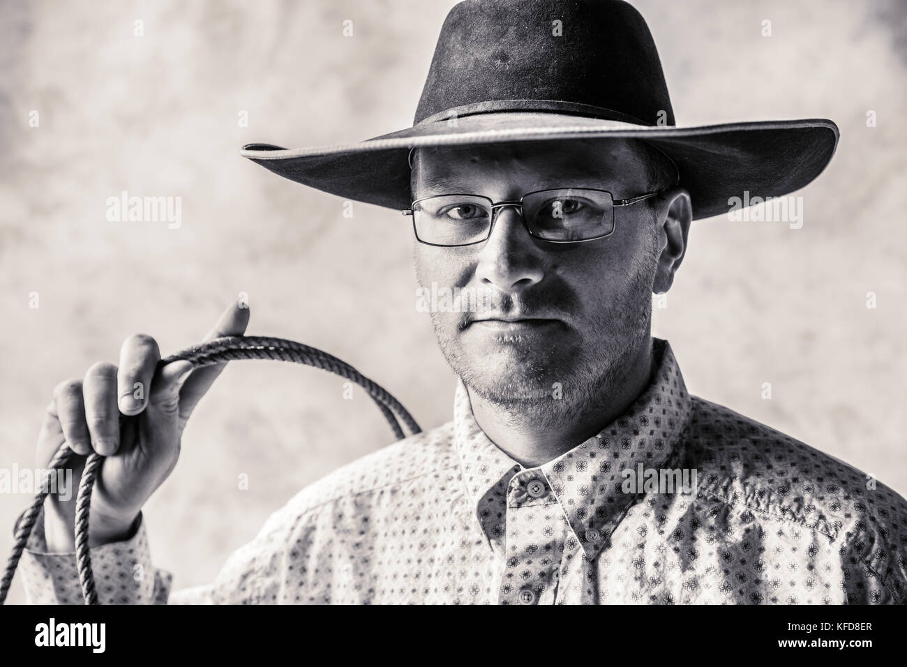 USA, Oregon, Enterprise, portrait of Cowboy Cody Ross at the Snyder ...