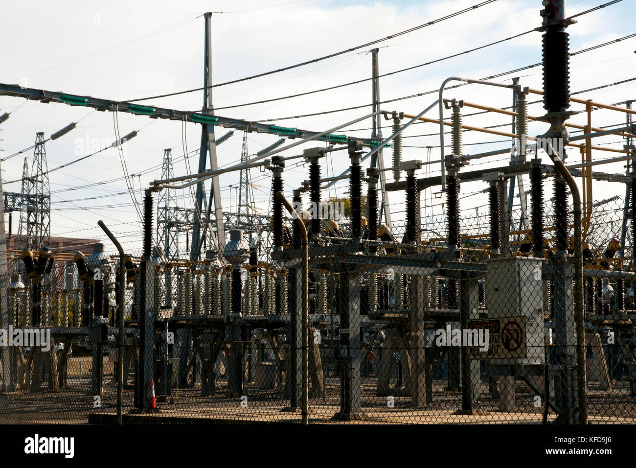 Electric power transformation station hi-res stock photography and ...