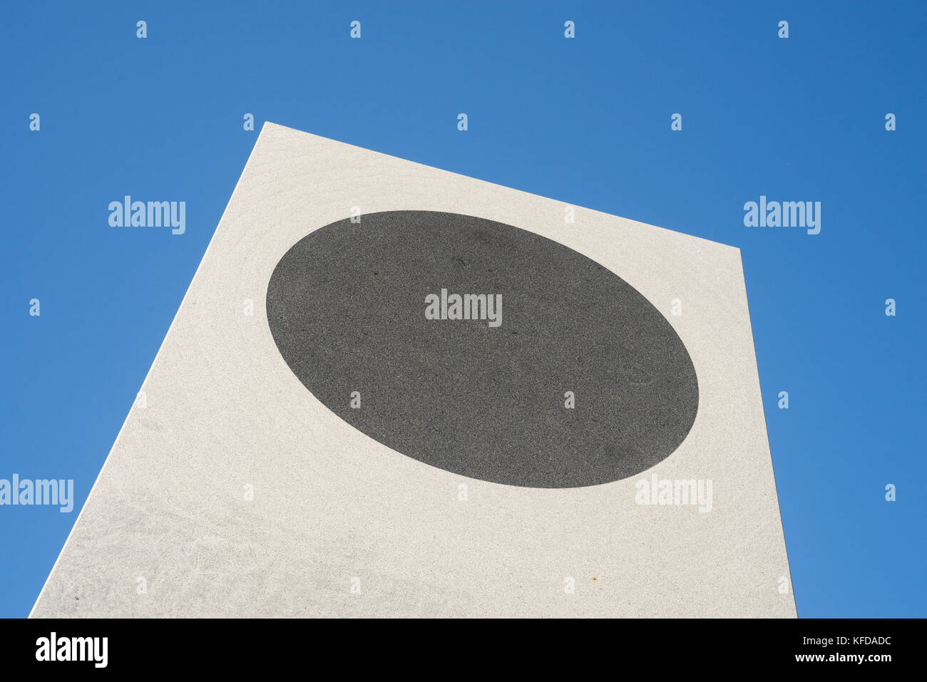 Lines and angles hi-res stock photography and images - Alamy