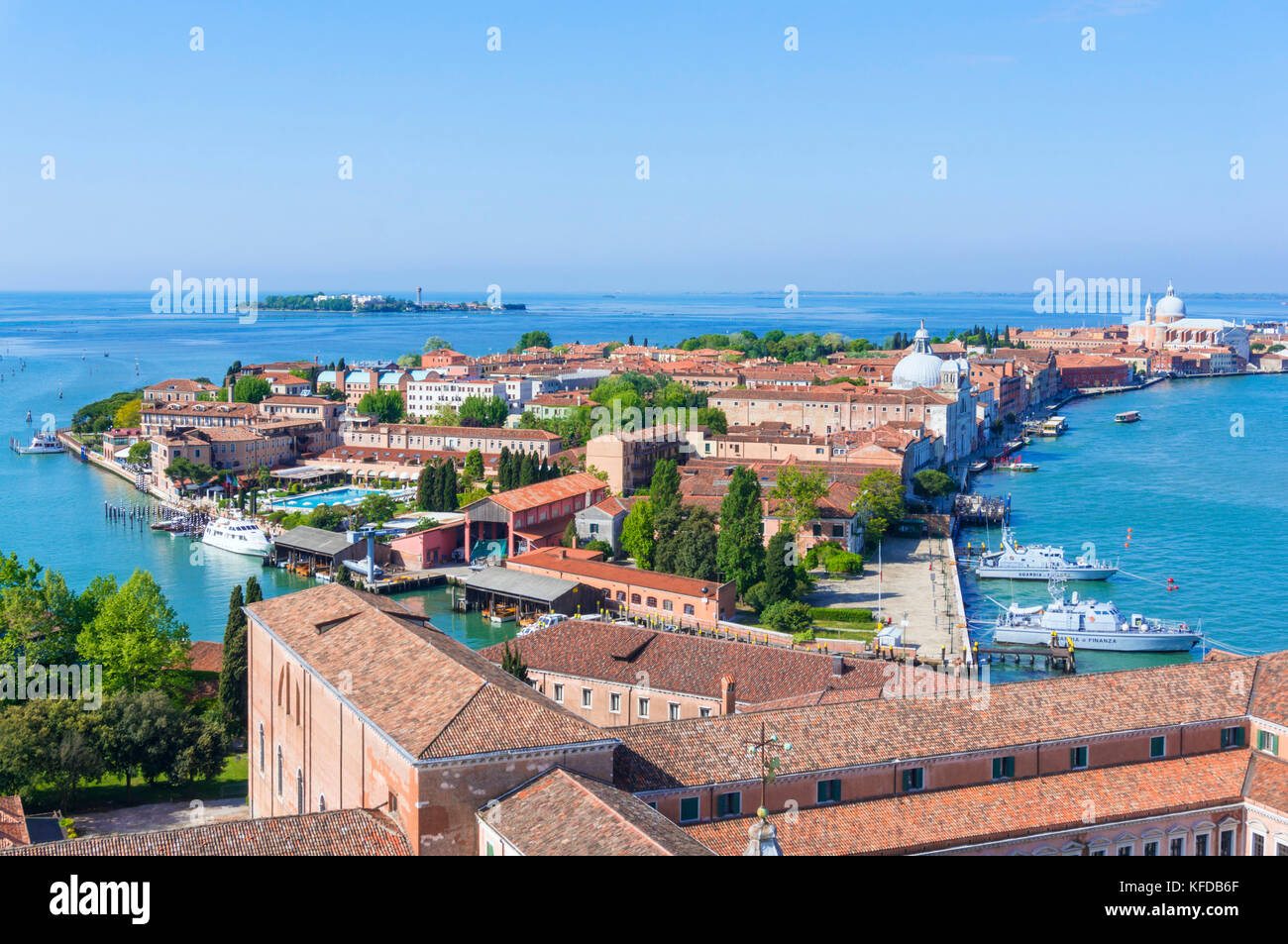 Giudecca island hi-res stock photography and images - Alamy