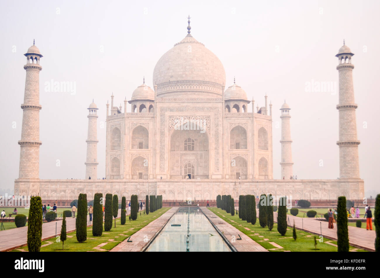 Exterior view of the Taj Mahal palace and mauseleum, a UNESCO world ...