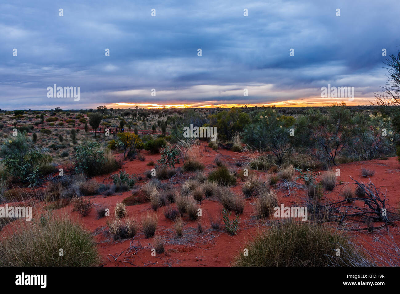 Red desert australia sunrise hi-res stock photography and images - Alamy