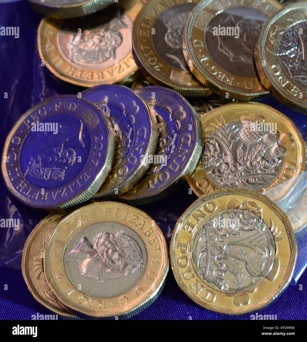 New pound coins bags hi-res stock photography and images - Alamy