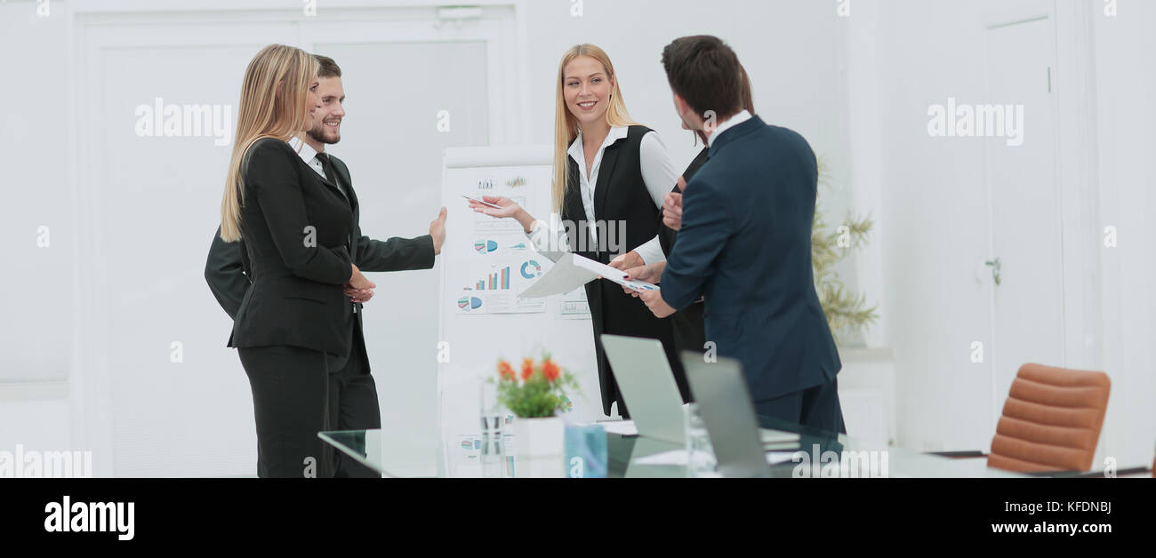 Business woman making a presentation at the office Stock Photo - Alamy