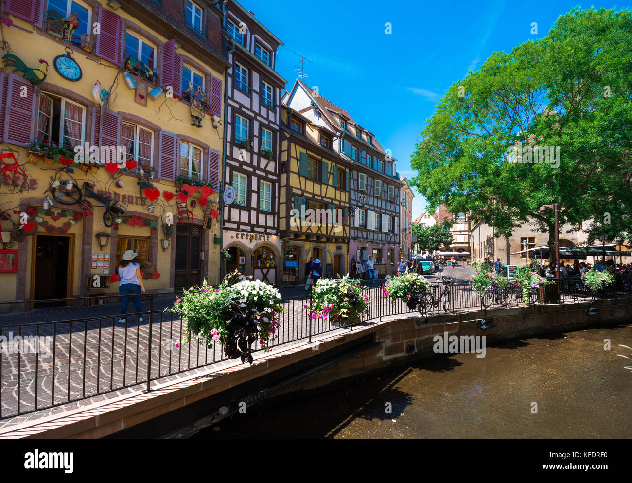 Beautiful traditional street view hi-res stock photography and images ...