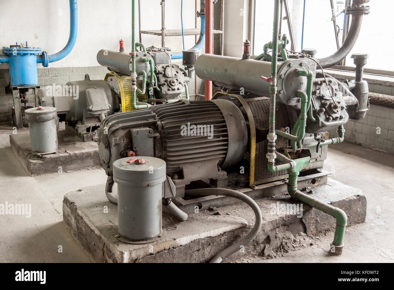 Pump in power station Stock Photo - Alamy