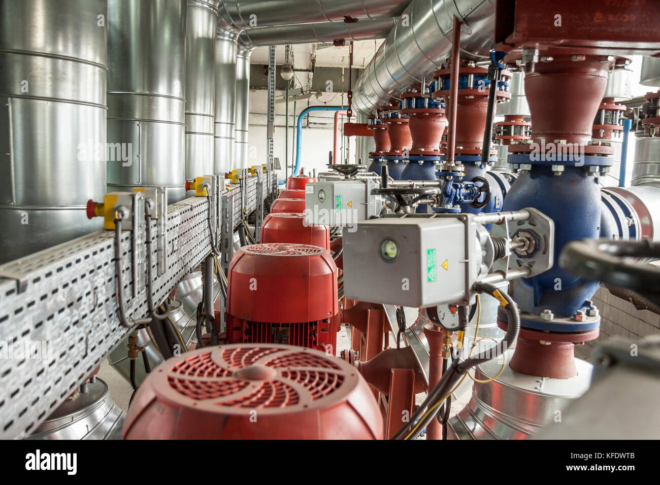 Pipeline installation in power station Stock Photo - Alamy