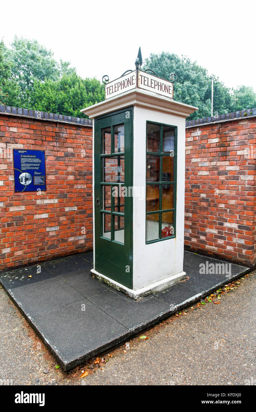 K1 telephone box hi-res stock photography and images - Alamy