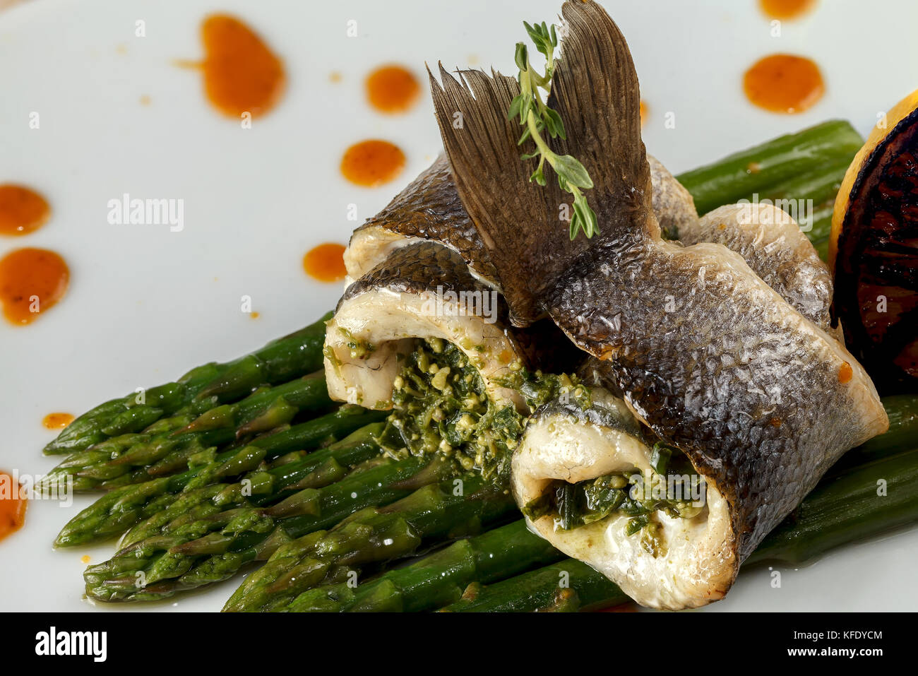 Spring roll fish chives hi-res stock photography and images - Alamy