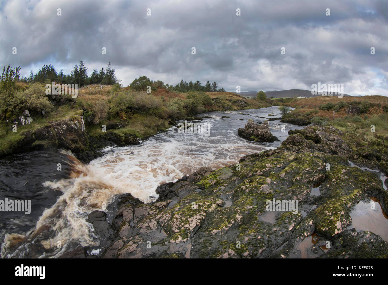 Snizort river hi-res stock photography and images - Alamy