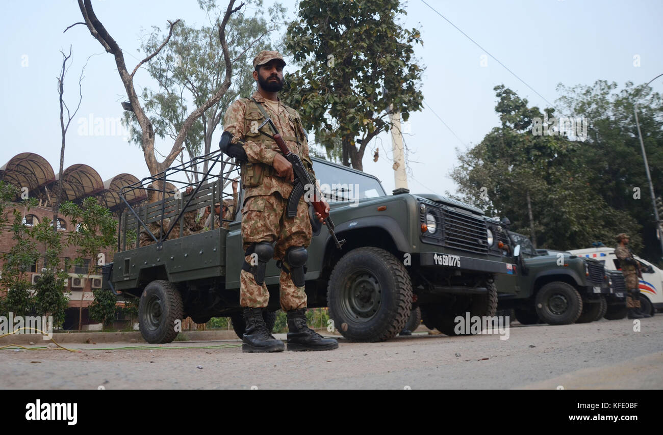 Pakistani army, ranger soldiers and dolphin force standing alert ...