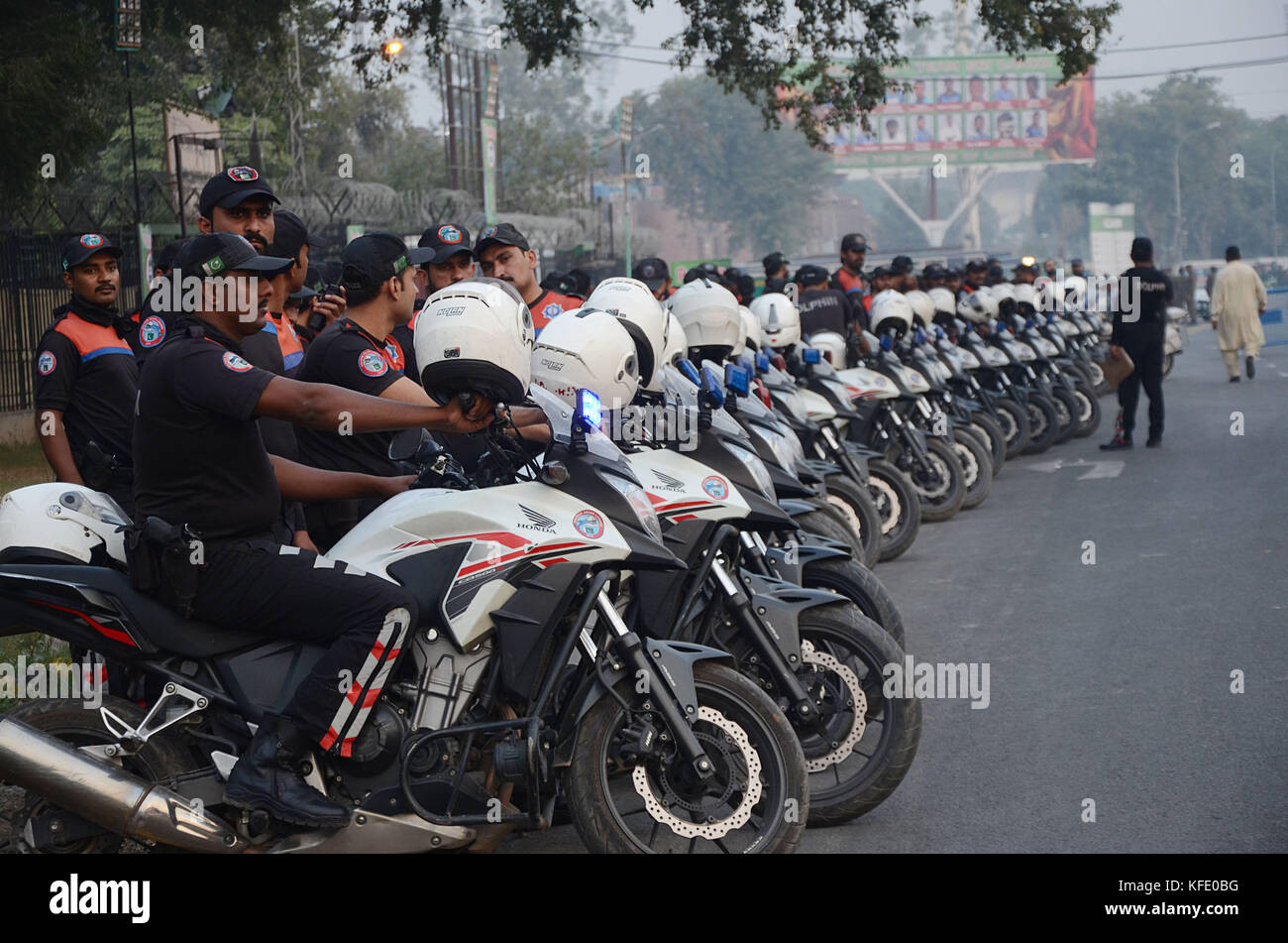 Pakistani army, ranger soldiers and dolphin force standing alert ...