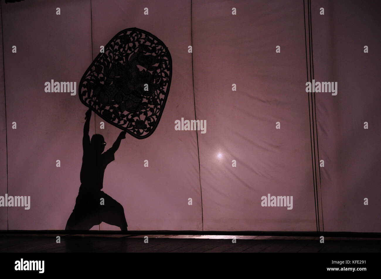 The khmer shadow theatre hi-res stock photography and images - Alamy