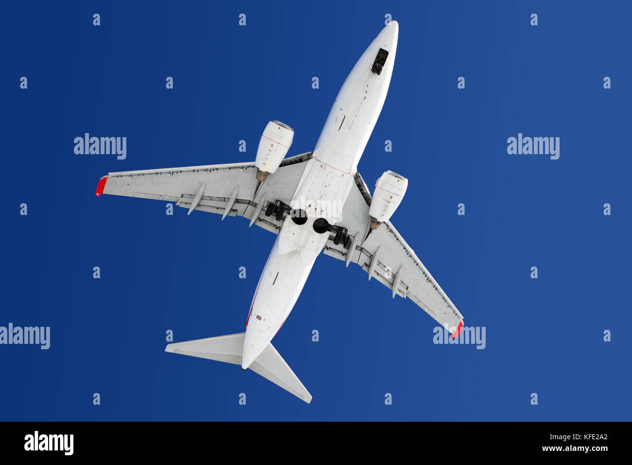 Boeing 737 modern civil airplane flying in sky Stock Photo - Alamy