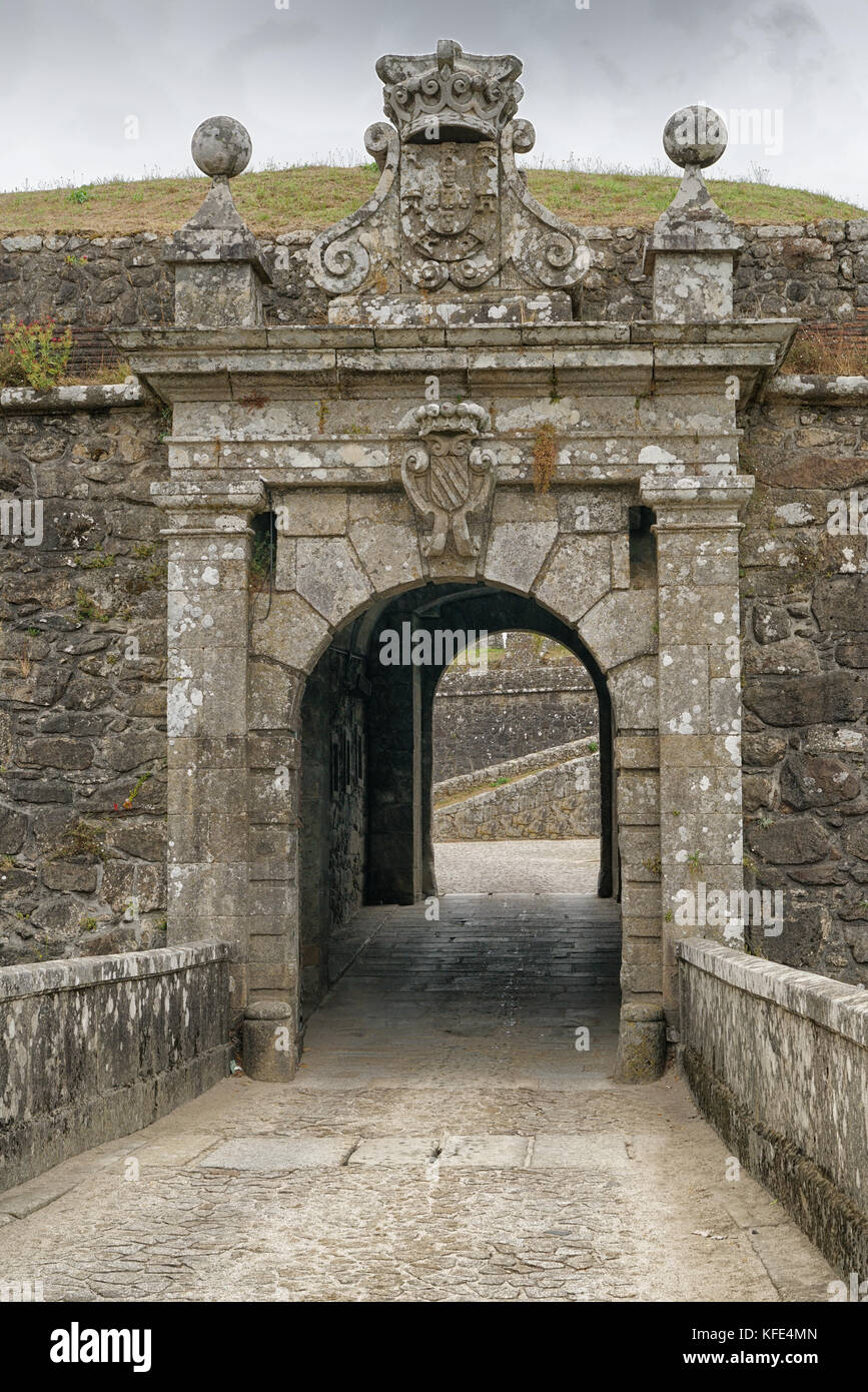 Fortaleza of Valenca, highlight along the Camino de Santiago trail ...