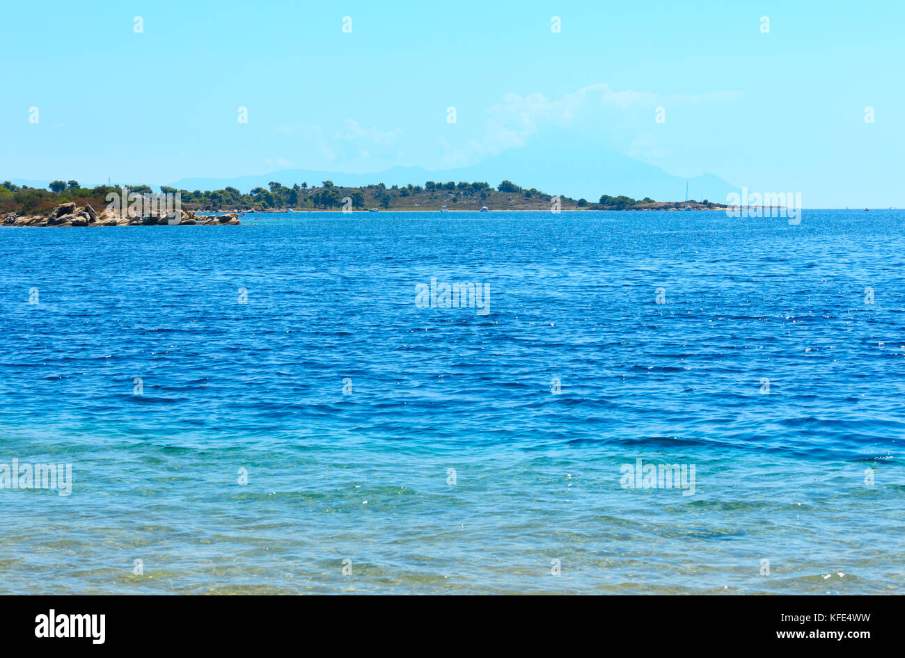 Summer sea coast landscape (Livari beach, Halkidiki, Sithonia, Greece ...