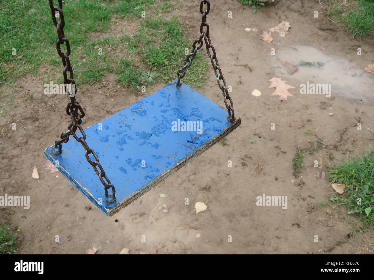 Swing rain hi-res stock photography and images - Alamy