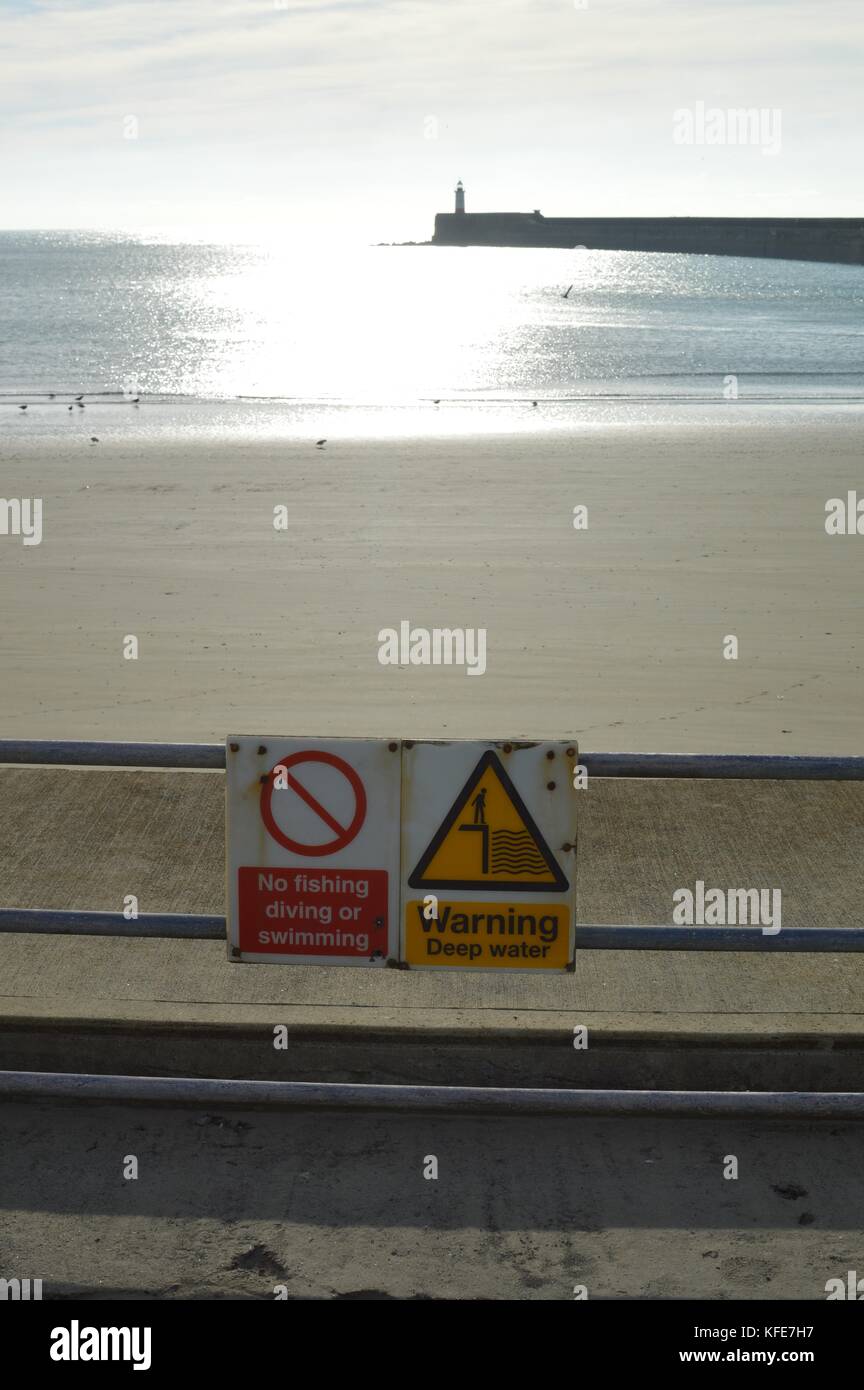 No swimming,diving and deep water warning signs Stock Photo - Alamy