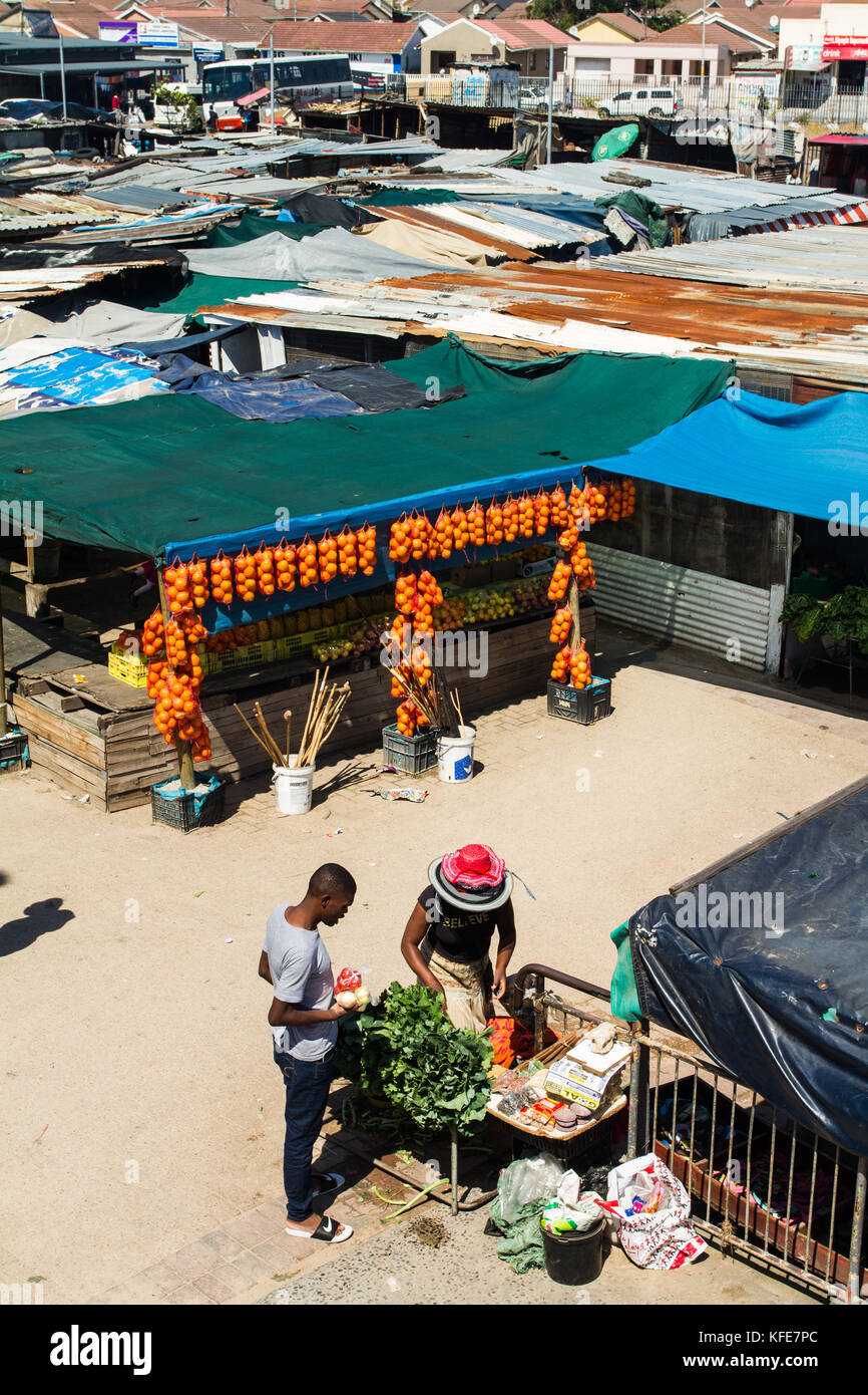 Informal housing cape town hi-res stock photography and images - Alamy