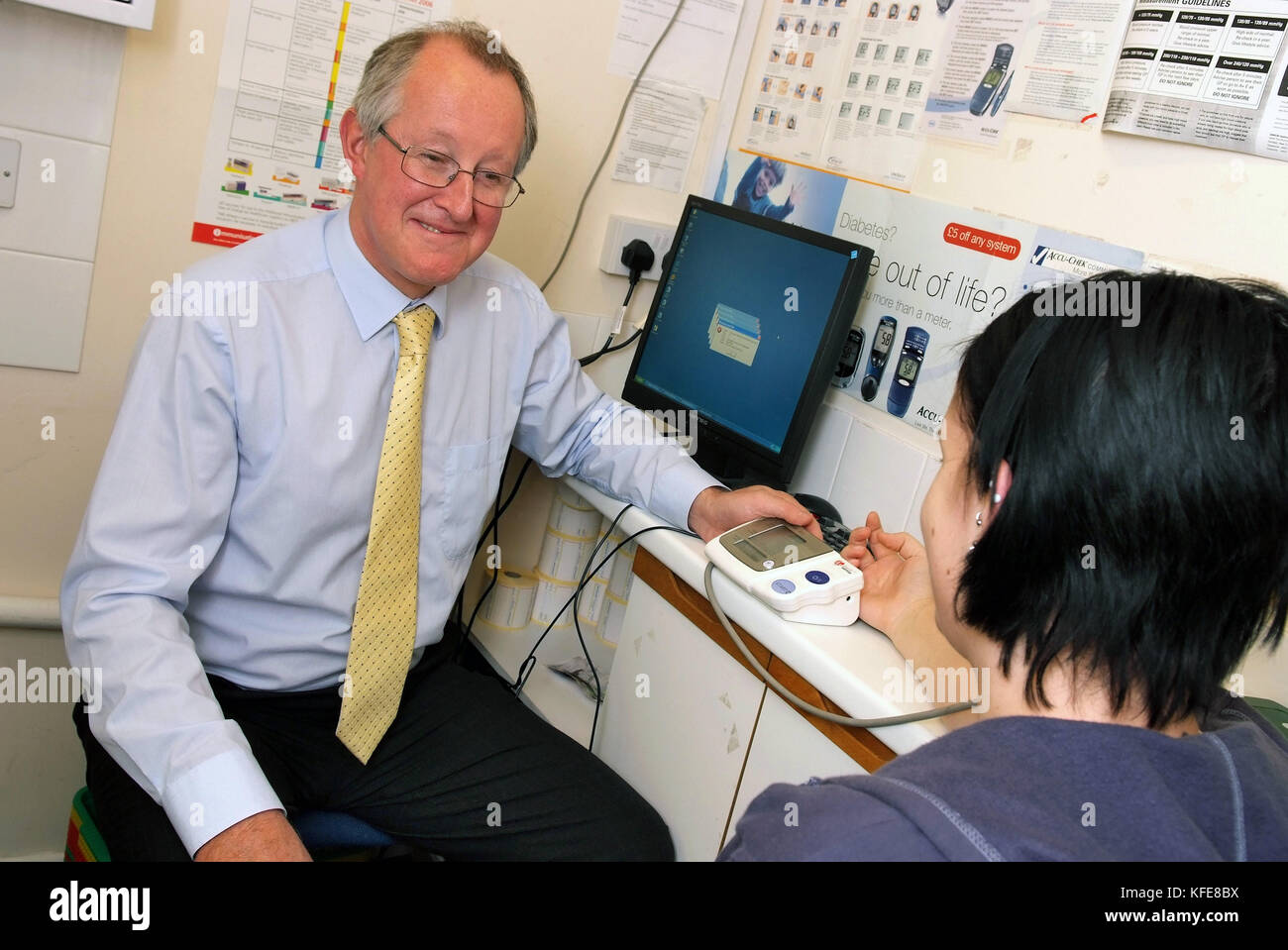 Pharmacy dispenser Chris Badham Stock Photo - Alamy