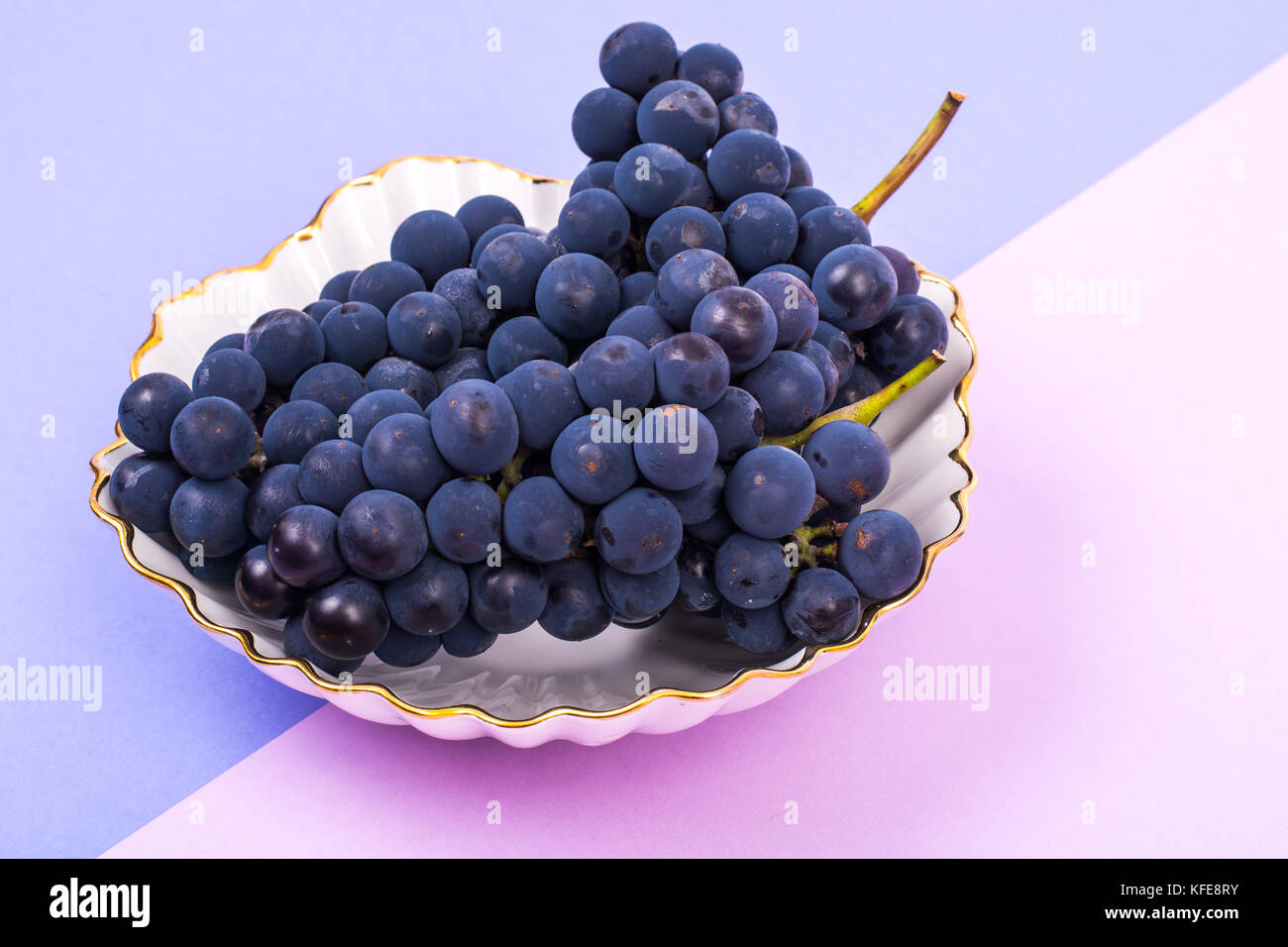Bunch of blue ripe sweet grapes. Studio Photo Stock Photo - Alamy