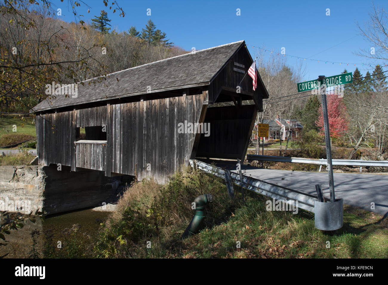 The historic Lincoln-Gap Bridge (1879) in Warren, Vermont, USA Stock ...
