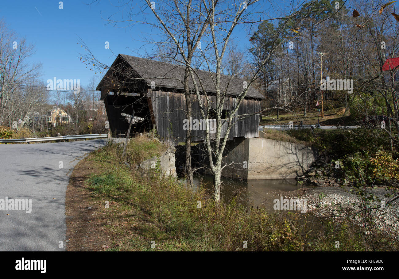 The historic Lincoln-Gap Bridge (1879) in Warren, Vermont, USA Stock ...