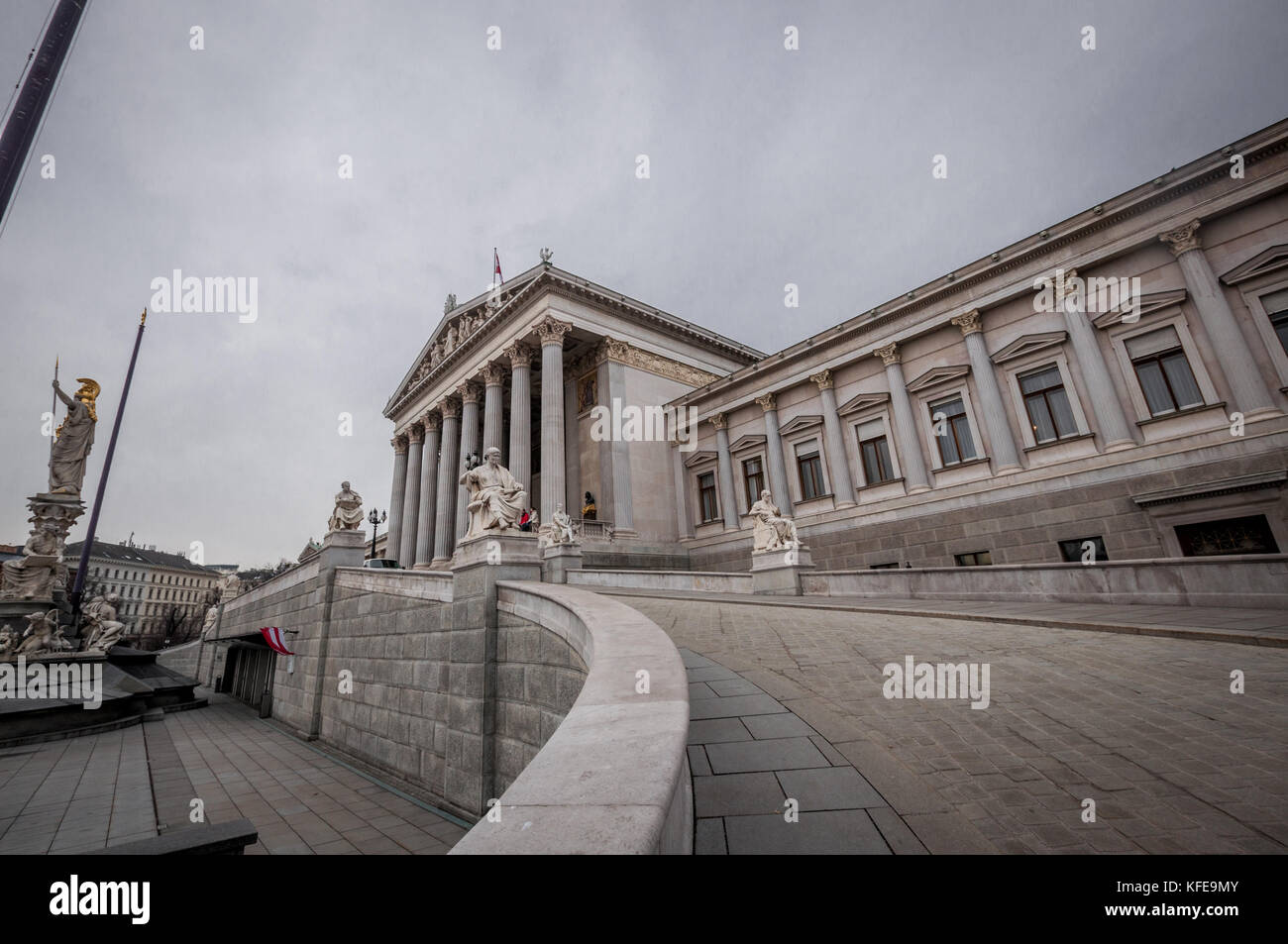 Austrian Parliament Building / Parlamentsgebäude (Wien Stock Photo - Alamy