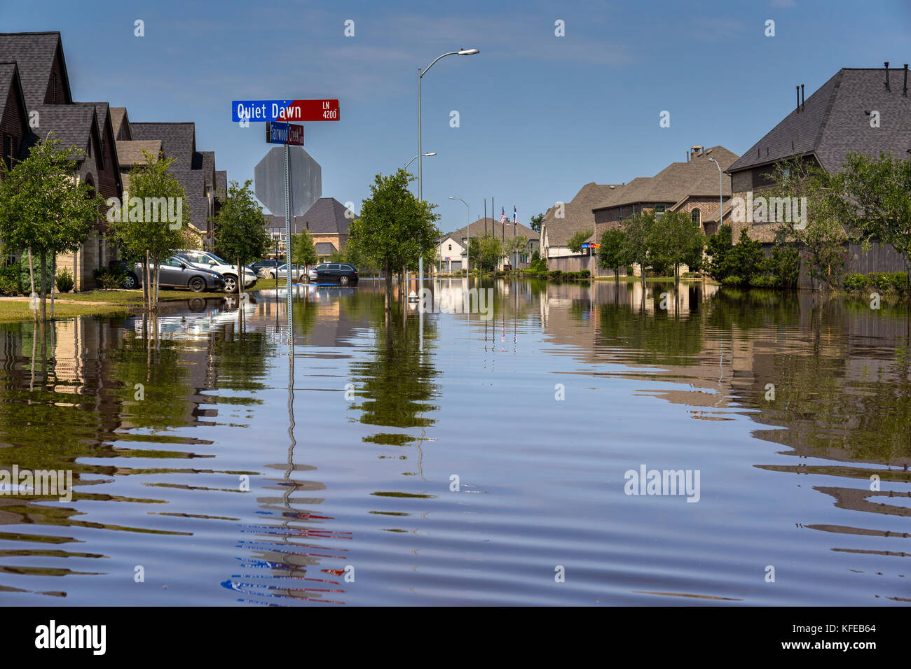 Flooded houses hi-res stock photography and images - Alamy