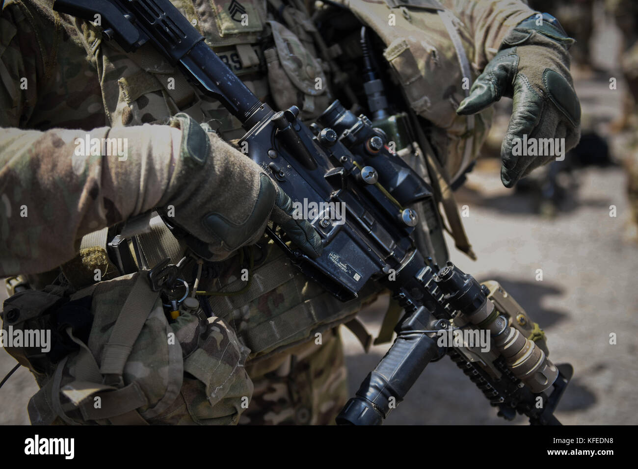 Joint task force soldier hi-res stock photography and images - Alamy