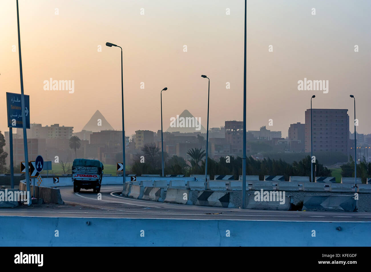Cairo giza hi-res stock photography and images - Alamy