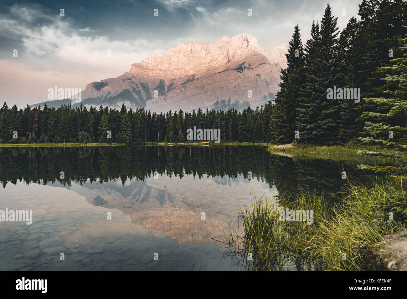 Two Jack Lake with mountain reflections along the Two Jack Lake Stock ...