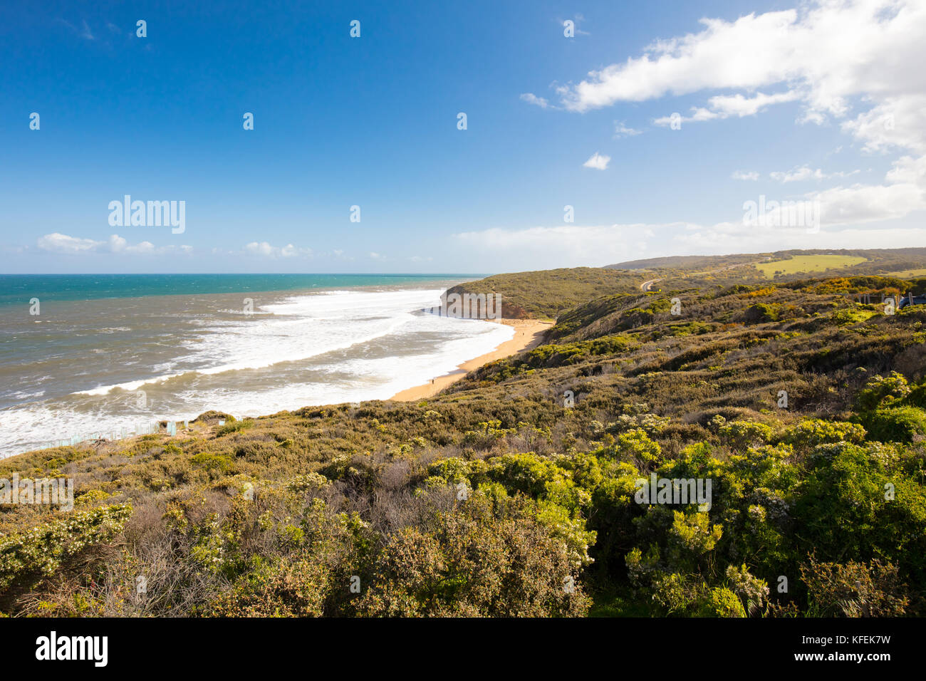 The iconic Bells Beach from Winkipop lookout near Torquay, Victoria ...