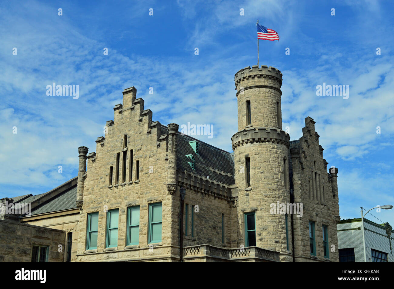 Photo of an historic building in a city square in a city Stock Photo ...