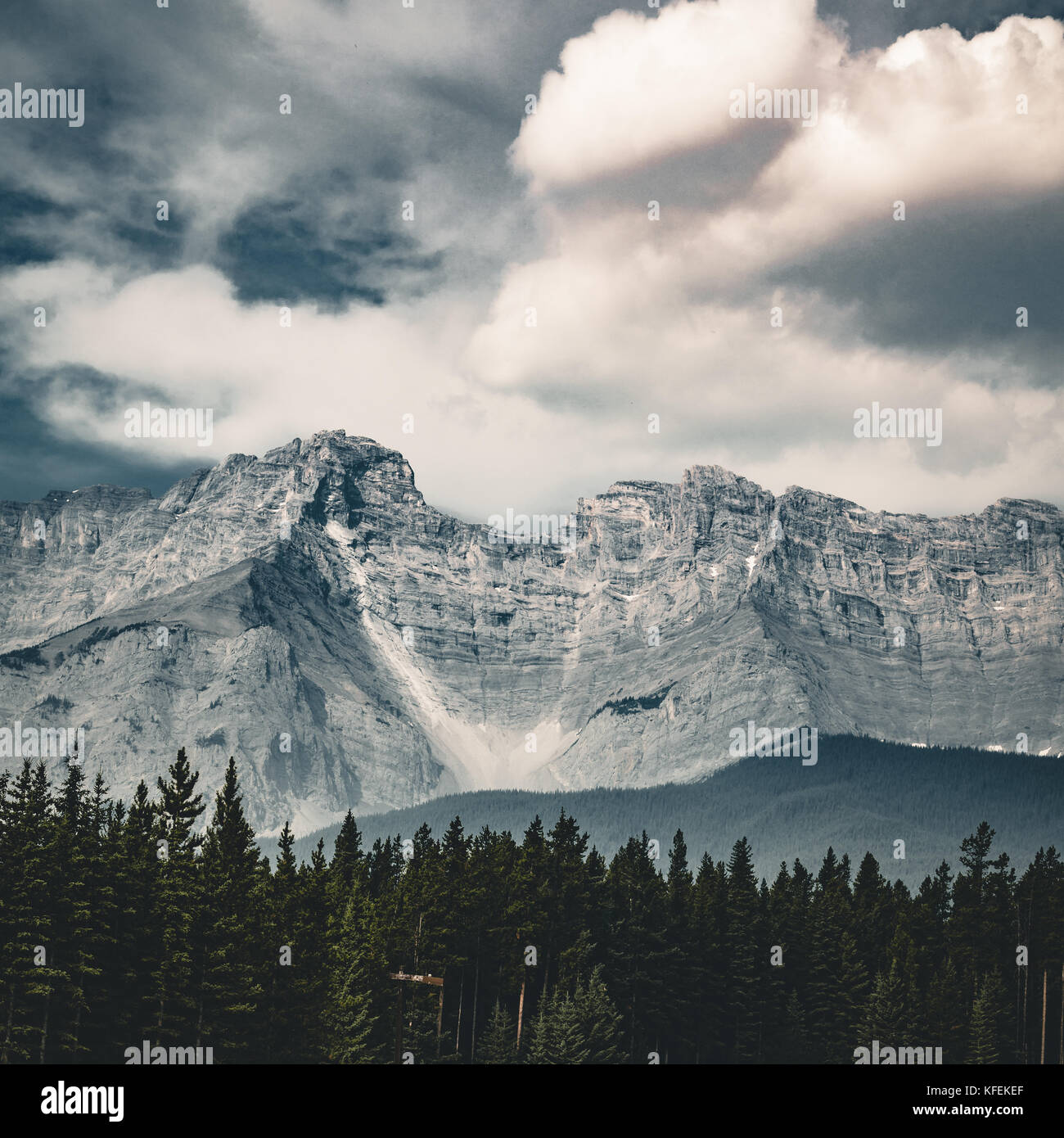 Empty street with mountain panorama in Banff National Park, Cana Stock ...