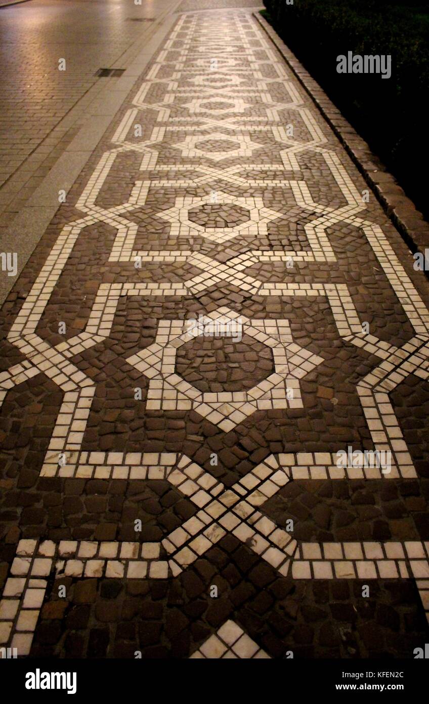 The beautiful pavements of Krakow's Old Town Stock Photo - Alamy