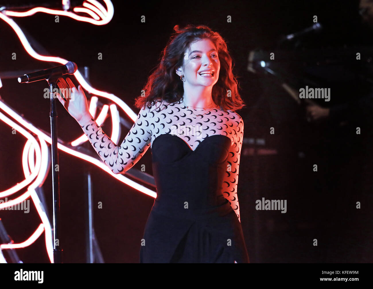 Lorde performs at the Manchester O2 Apollo Featuring: Lorde Where ...