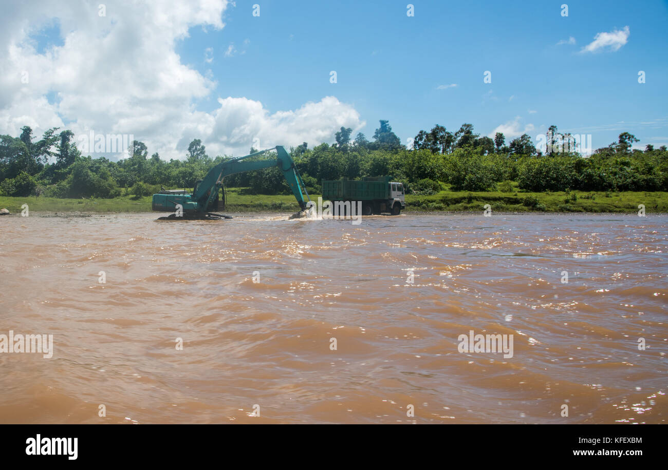 SUVA,VITI LEVU,FIJI-NOVEMBER 28,2016: Worker in construction equipment ...