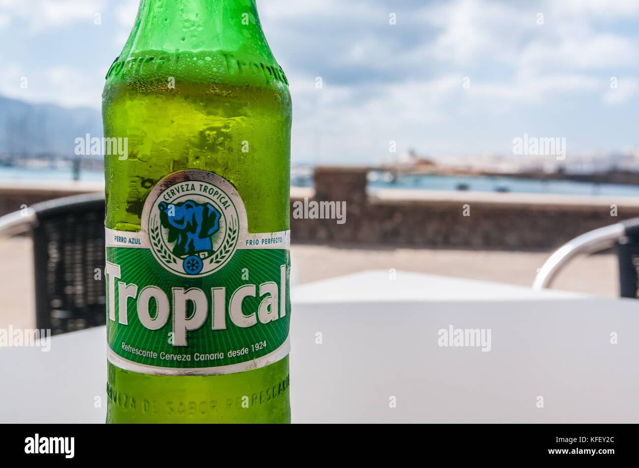 Typical canary beer hi-res stock photography and images - Alamy