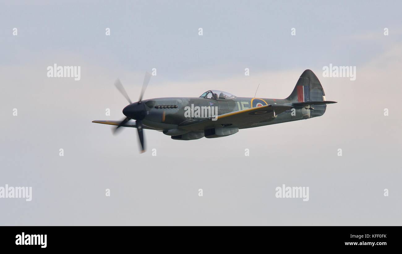 Supermarine Spitfire MK XIVe, MV293 Stock Photo - Alamy