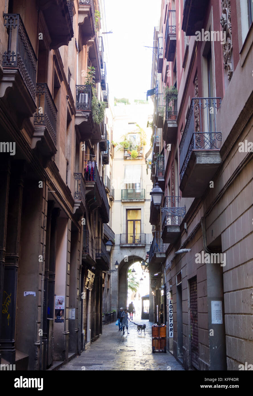 Gothic Quarter Spain Alley High Resolution Stock Photography and Images ...