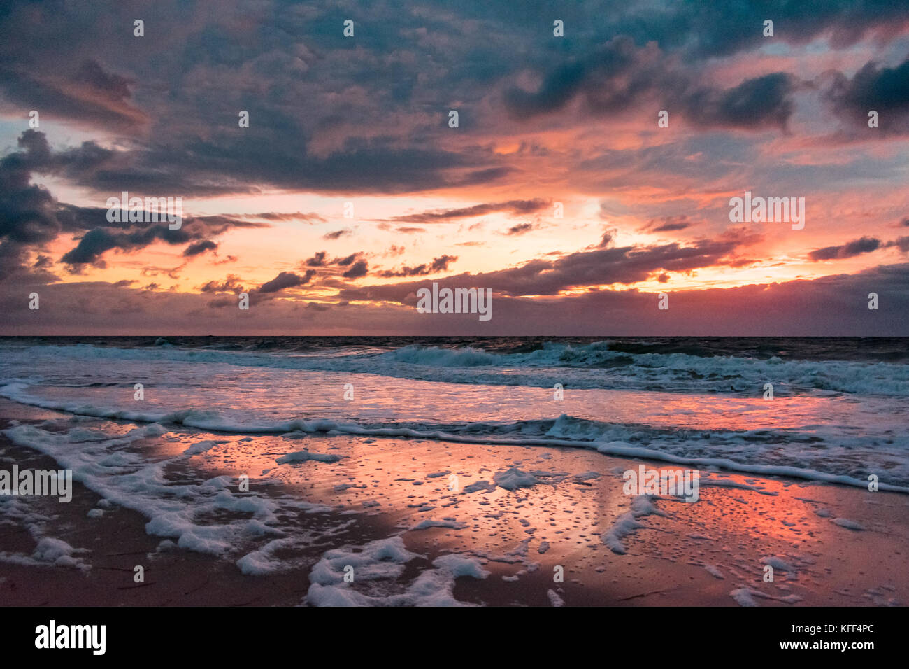 Colorful storm clouds hi-res stock photography and images - Alamy