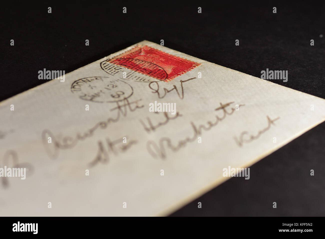 British post mark on envelope hi-res stock photography and images - Alamy
