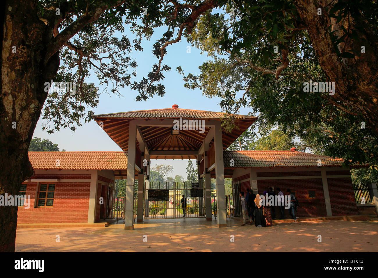 The Mahasthangarh Museum. The remains of the ancient city Pundranagar ...